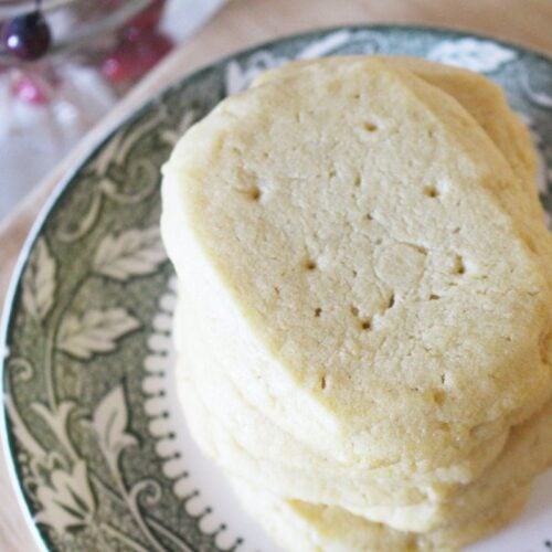 Einkorn Shortbread Cookies - Sweetened with Maple Syrup only!